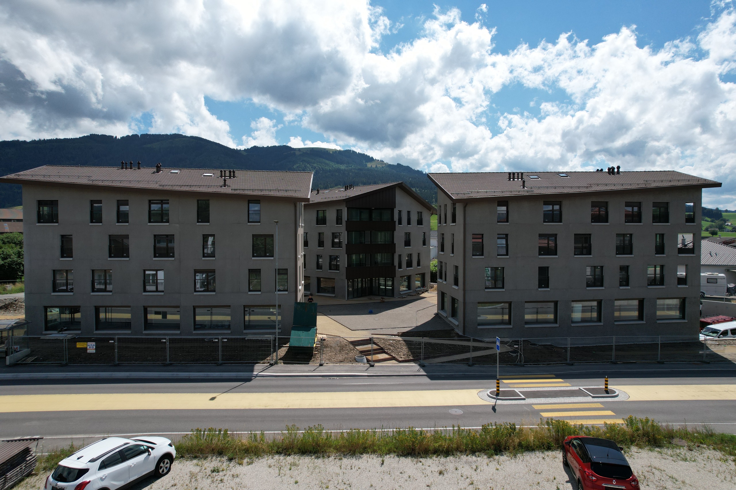 A vendre ou à louer Surface commerciale entièrement aménagée – ACHETER ...